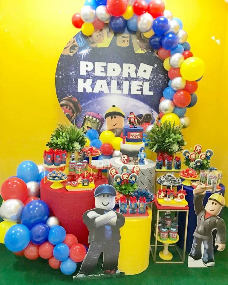 Festa Roblox: 50 inspirações para decorar o aniversário